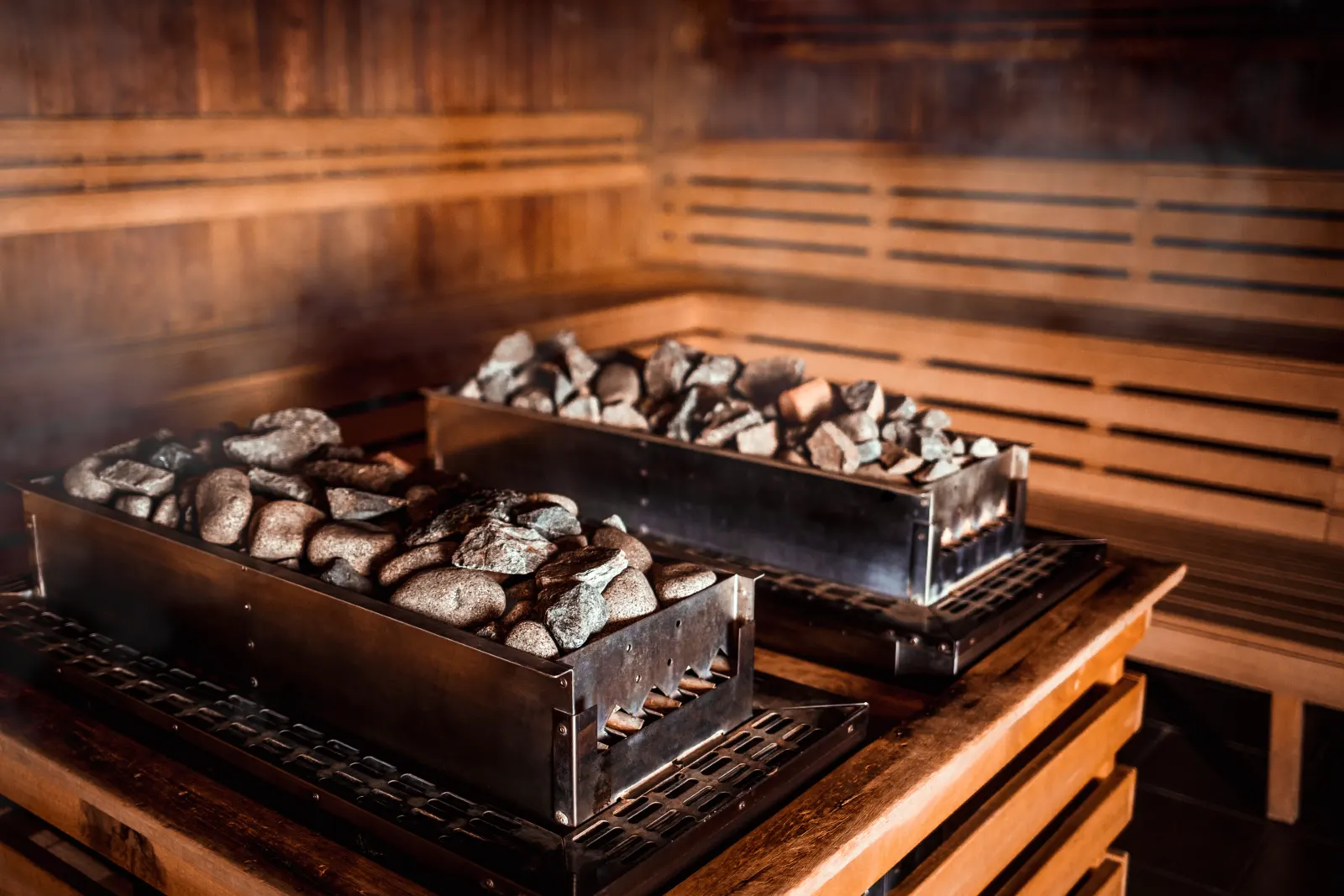 How to Effectively Use Your Sauna Rocks - homesauna.co.uk